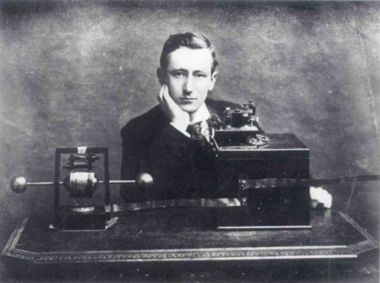 La Radio 1895 Phychiers fr la-radio-1895-phychiers-fr